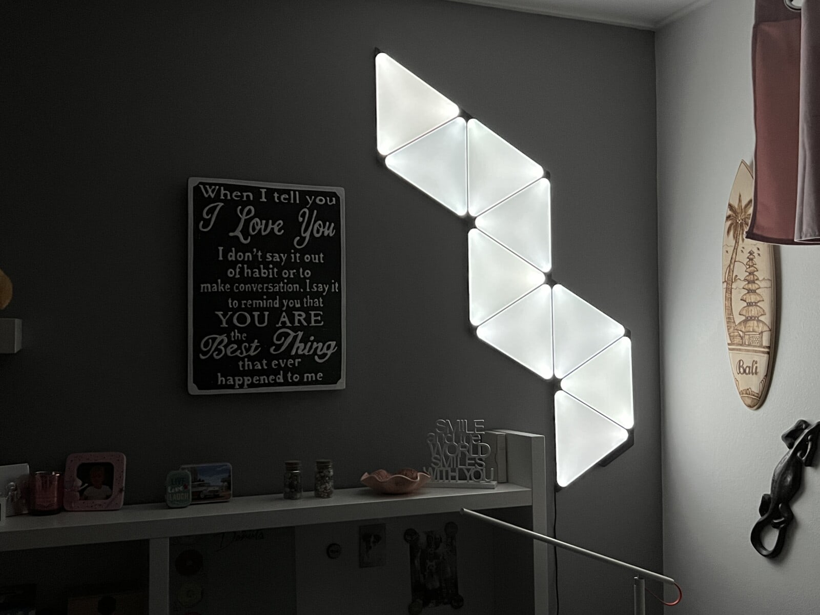 Nanoleaf Limited Edition Ultra Black Shapes är en lysande härlighet