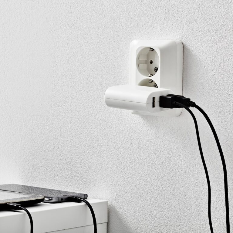 SMÅHAGEL är två nya USB-laddare från IKEA